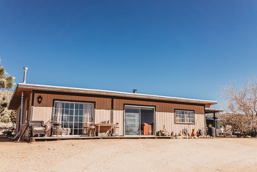 Park View House | Thunderbird Lodge Retreat Homesteader Cabins